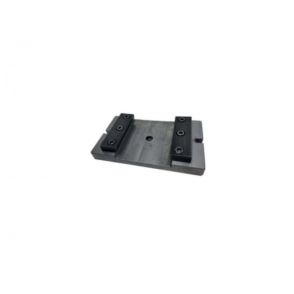 Guide plate for tool makers machine vice
